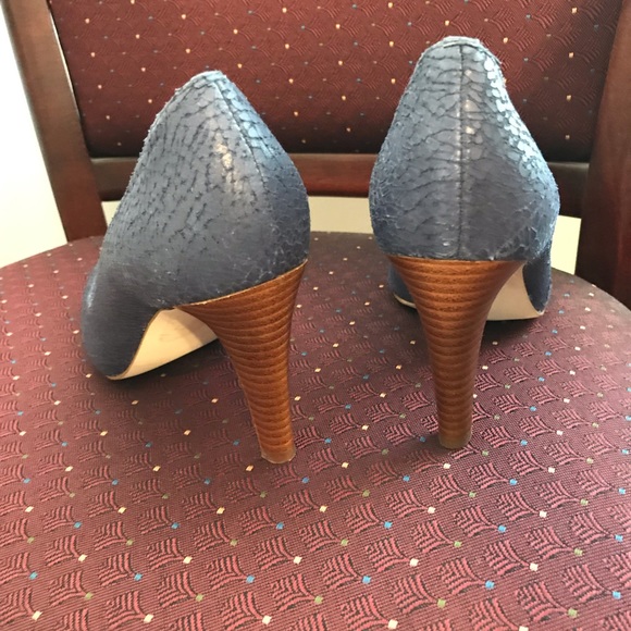 Tahari | Shoes | Tahari Textured Suede Pumps | Poshmark